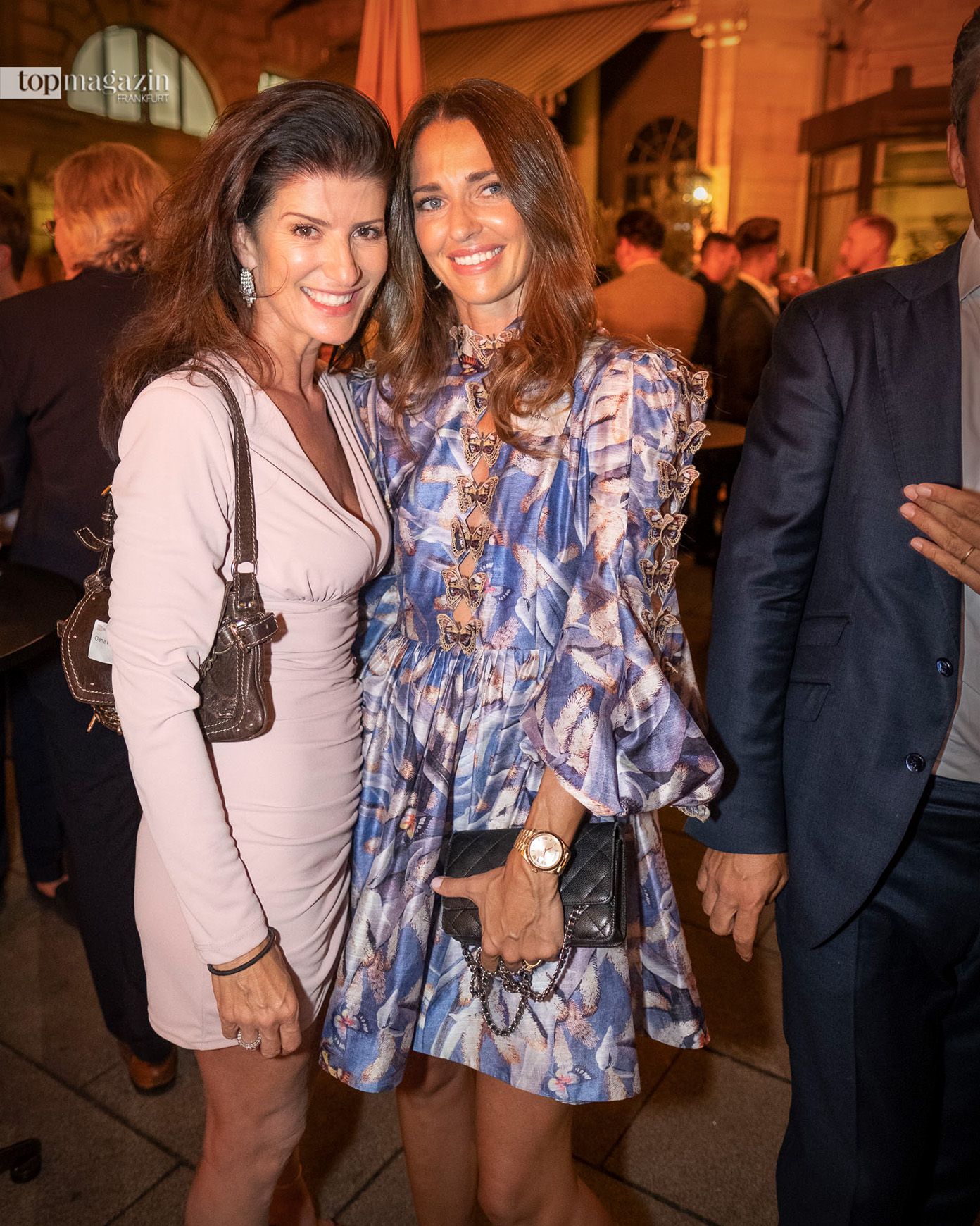 Top Lounge im Frankfurter Hof: Vom Grand Hotel ins Weltall