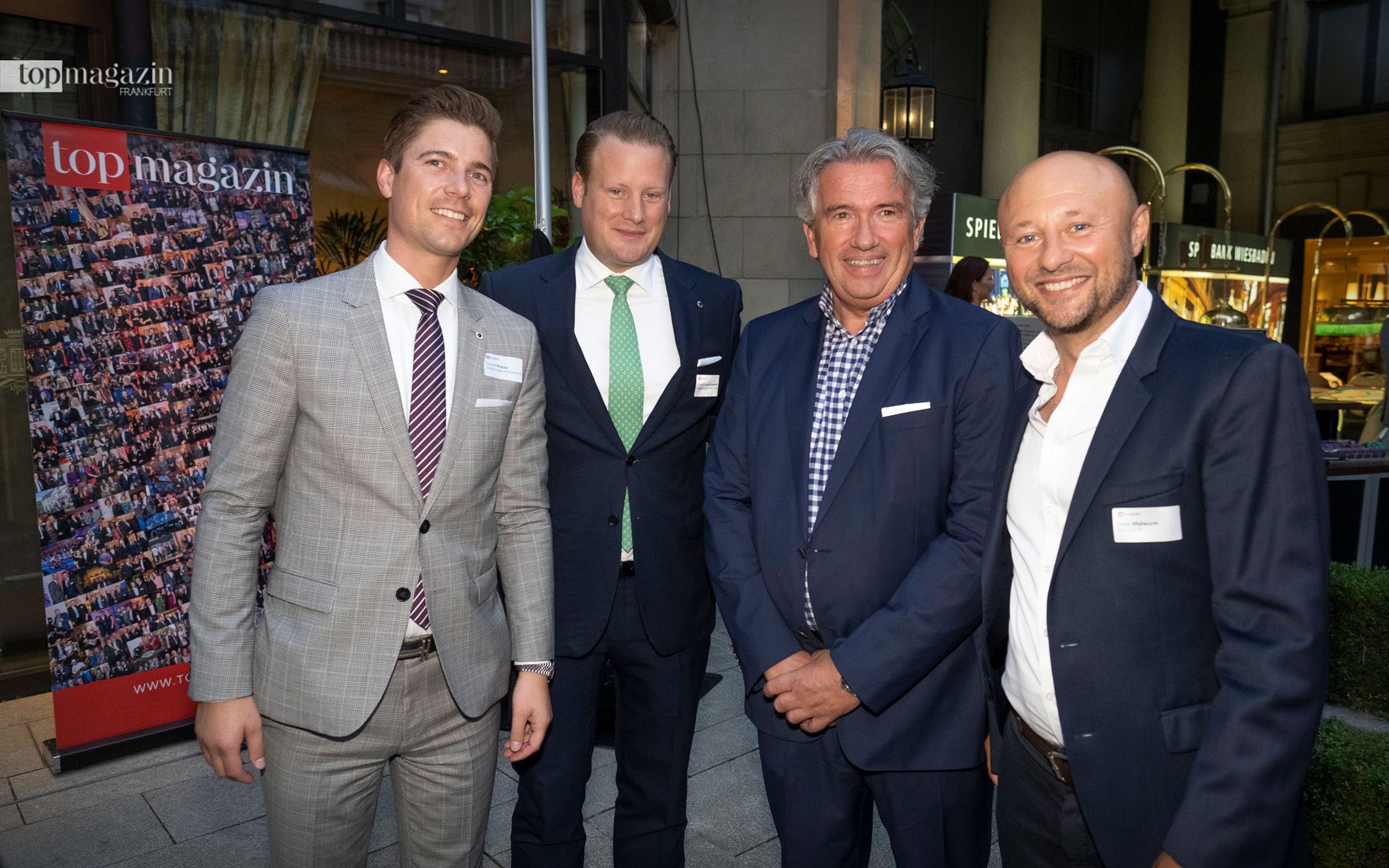 Top Lounge im Frankfurter Hof: Vom Grand Hotel ins Weltall