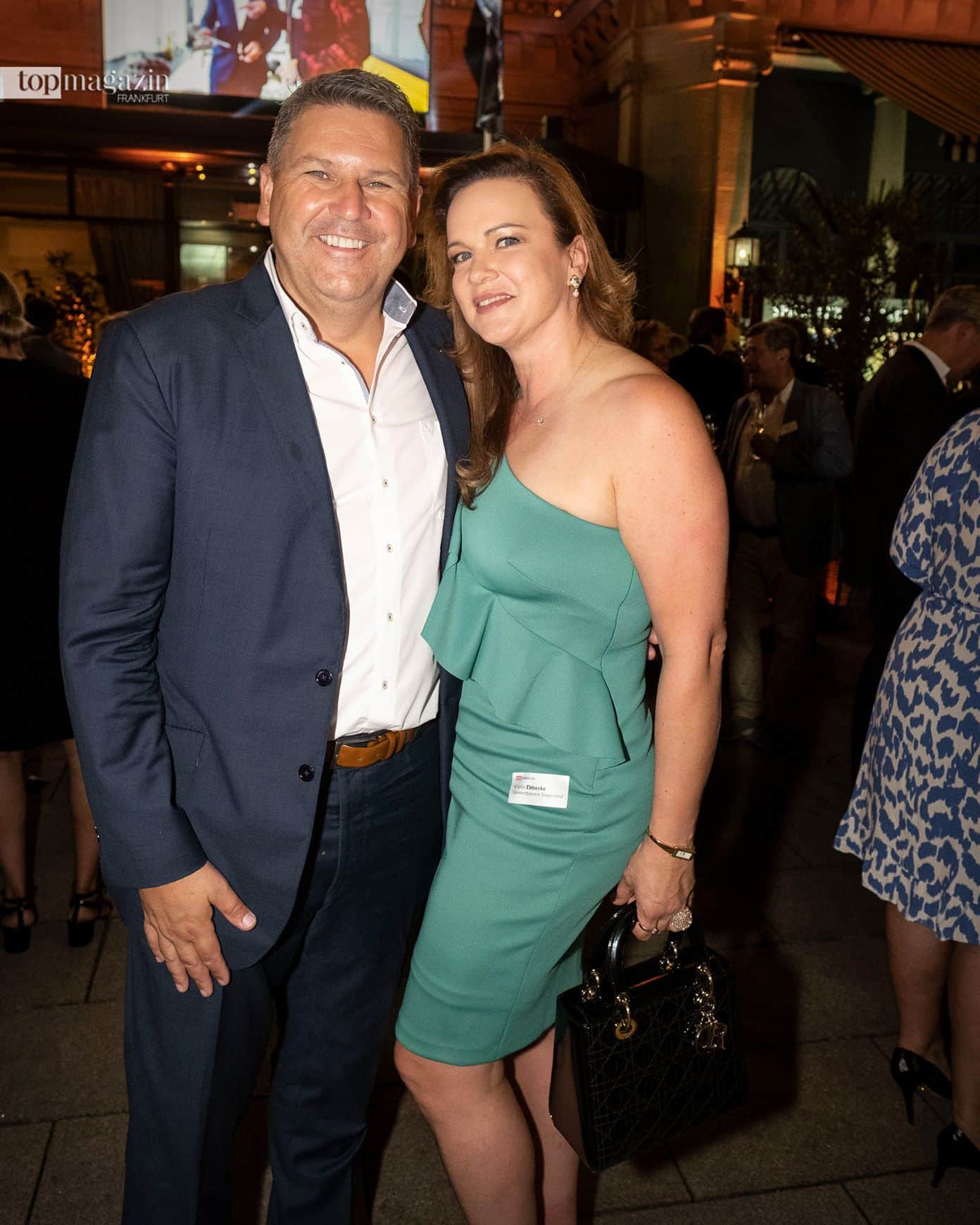 Top Lounge im Frankfurter Hof: Vom Grand Hotel ins Weltall