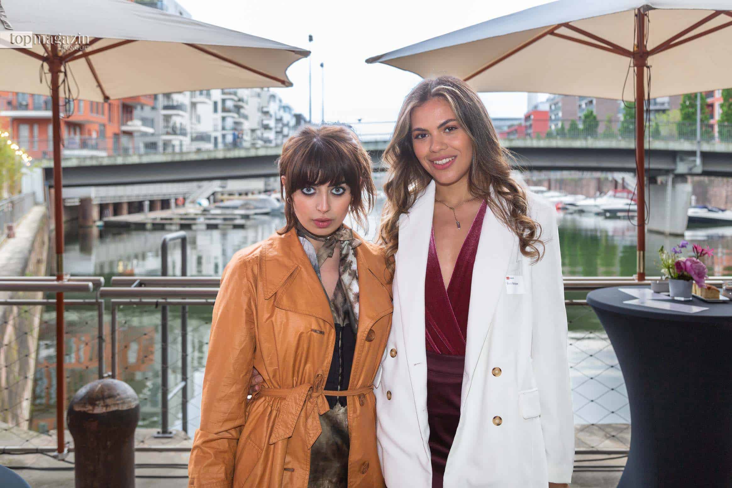 Top Lounge in der Frankfurter Botschaft: Business, Beach & BBQ